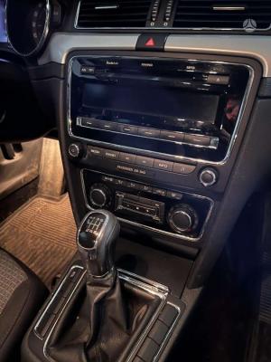Brown Skoda SuperB 2011 in Kaunas, with an engine capacity of 1.97 L and mileage of 233 thousand km for 4000 €, photo 5 on AUTOMOTO.COM.LV