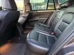 Brown Skoda SuperB 2011 in Vilnius, with an engine capacity of 1.97 L and mileage of 370 thousand km for 2499 €, photo 9 on AUTOMOTO.COM.LV