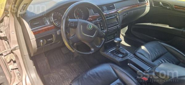 Brūns Skoda SuperB 2011 Jūrmala, ar dzinēja tilpumu 2.00 L un nobraukumu 323 tūkst. km par 3300 €, foto 4 vietnē AUTOMOTO.COM.LV