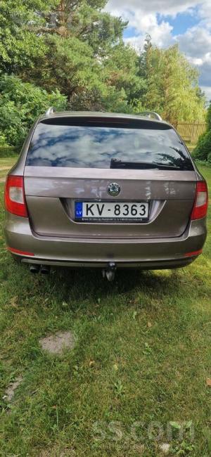 Brūns Skoda SuperB 2011 Jūrmala, ar dzinēja tilpumu 2.00 L un nobraukumu 323 tūkst. km par 3300 €, foto 13 vietnē AUTOMOTO.COM.LV