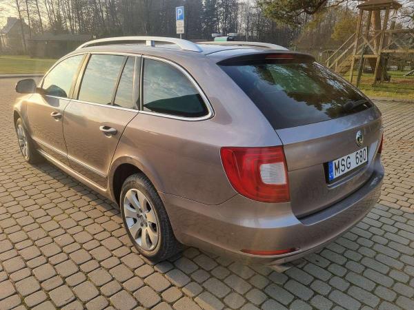 Brūns Skoda SuperB 2012 Druskininkai, ar dzinēja tilpumu 1.97 L un nobraukumu 386 tūkst. km par 3950 €, foto 6 vietnē AUTOMOTO.COM.LV