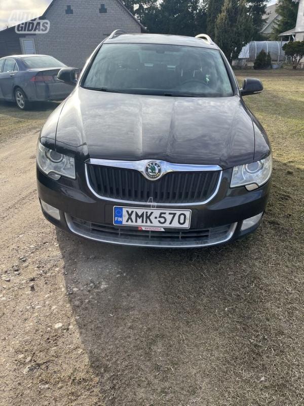 Brown Skoda SuperB 2012 in Panevezys, with an engine capacity of 1.80 L and mileage of 243 thousand km for 4400 €, photo 4 on AUTOMOTO.COM.LV
