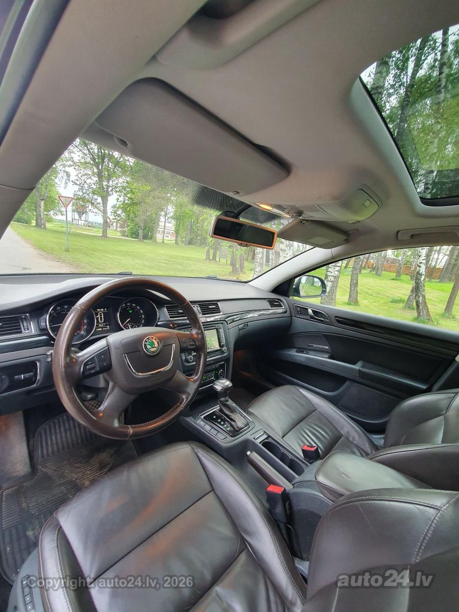 Brūns Skoda SuperB 2012 Tallina, ar dzinēja tilpumu 2.00 L un nobraukumu 376 tūkst. km par 5499 €, foto 10 vietnē AUTOMOTO.COM.LV