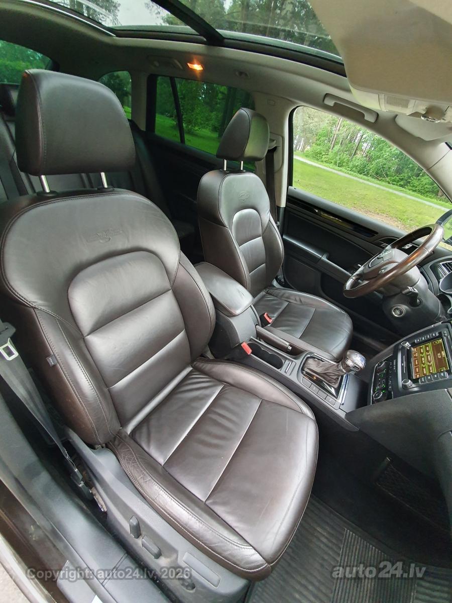 Brūns Skoda SuperB 2012 Tallina, ar dzinēja tilpumu 2.00 L un nobraukumu 376 tūkst. km par 5499 €, foto 11 vietnē AUTOMOTO.COM.LV