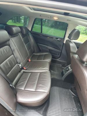 Brūns Skoda SuperB 2012 Tallina, ar dzinēja tilpumu 2.00 L un nobraukumu 376 tūkst. km par 5499 €, foto 13 vietnē AUTOMOTO.COM.LV