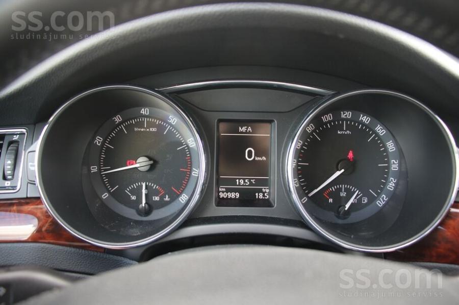 Brūns Skoda SuperB 2012 Tukums, ar dzinēja tilpumu 1.80 L un nobraukumu 91 tūkst. km par 7358 €, foto 25 vietnē AUTOMOTO.COM.LV