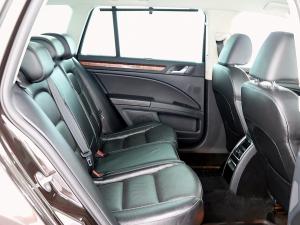 Brown Skoda SuperB 2012 in Tallinn, with an engine capacity of 2.00 L and mileage of 338 thousand km for 3499 €, photo 8 on AUTOMOTO.COM.LV
