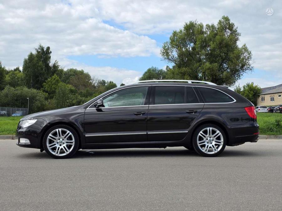 Brūns Skoda SuperB 2012 Tauragė, ar dzinēja tilpumu 1.60 L un nobraukumu 289 tūkst. km par 3999 €, foto 6 vietnē AUTOMOTO.COM.LV