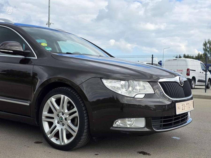 Brūns Skoda SuperB 2012 Tauragė, ar dzinēja tilpumu 1.60 L un nobraukumu 289 tūkst. km par 3999 €, foto 10 vietnē AUTOMOTO.COM.LV