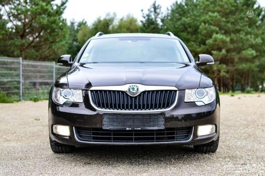 Brūns Skoda SuperB 2012 Kretinga, ar dzinēja tilpumu 1.60 L un nobraukumu 289 tūkst. km par 5650 €, foto 5 vietnē AUTOMOTO.COM.LV