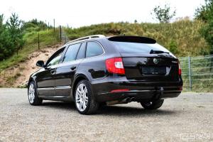 Brūns Skoda SuperB 2012 Kretinga, ar dzinēja tilpumu 1.60 L un nobraukumu 289 tūkst. km par 5650 €, foto 9 vietnē AUTOMOTO.COM.LV