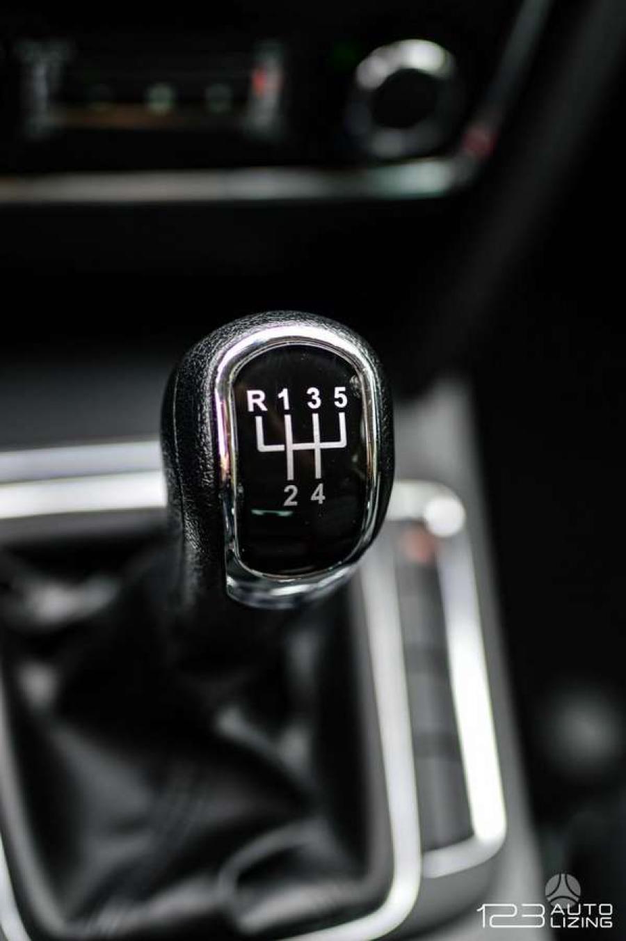 Brūns Skoda SuperB 2012 Kretinga, ar dzinēja tilpumu 1.60 L un nobraukumu 289 tūkst. km par 5650 €, foto 25 vietnē AUTOMOTO.COM.LV
