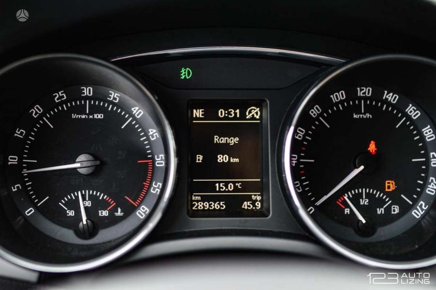 Brūns Skoda SuperB 2012 Kretinga, ar dzinēja tilpumu 1.60 L un nobraukumu 289 tūkst. km par 5650 €, foto 28 vietnē AUTOMOTO.COM.LV