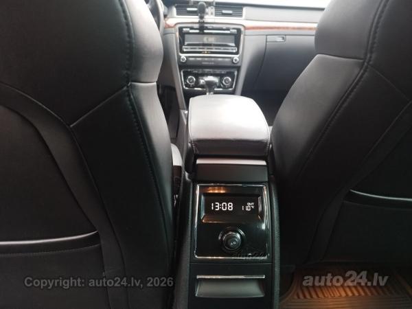 Brūns Skoda SuperB 2013 Tallina, ar dzinēja tilpumu 2.00 L un nobraukumu 398 tūkst. km par 4199 €, foto 9 vietnē AUTOMOTO.COM.LV