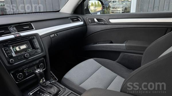 Brown Skoda SuperB 2013 in Riga, with an engine capacity of 2.00 L and mileage of 334 thousand km for 3500 €, photo 7 on AUTOMOTO.COM.LV
