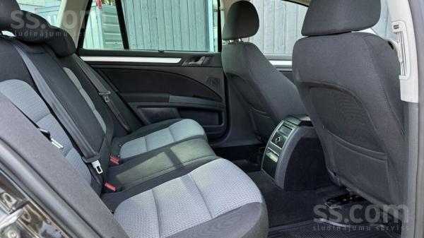 Brown Skoda SuperB 2013 in Riga, with an engine capacity of 2.00 L and mileage of 334 thousand km for 3500 €, photo 10 on AUTOMOTO.COM.LV