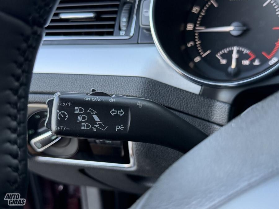 Brown Skoda SuperB 2013 in Panevezys, with an engine capacity of 2.00 L and mileage of 180 thousand km for 5650 €, photo 32 on AUTOMOTO.COM.LV