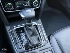 Brown Skoda SuperB 2013 in Panevezys, with an engine capacity of 2.00 L and mileage of 180 thousand km for 5650 €, photo 35 on AUTOMOTO.COM.LV
