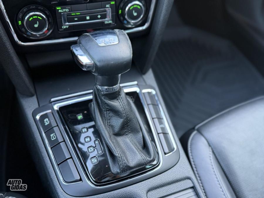 Brown Skoda SuperB 2013 in Panevezys, with an engine capacity of 2.00 L and mileage of 180 thousand km for 5650 €, photo 35 on AUTOMOTO.COM.LV