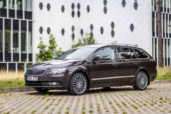 Brūns Skoda SuperB 2014 Viļņa, ar dzinēja tilpumu 1.97 L un nobraukumu 284 tūkst. km par 5900 €, foto 4 vietnē AUTOMOTO.COM.LV