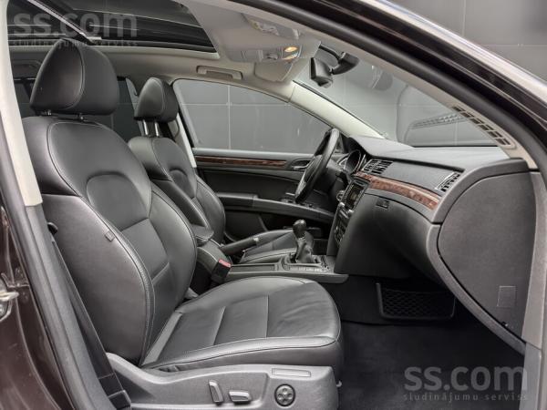 Brown Skoda SuperB 2015 in Jelgava, with an engine capacity of 1.60 L and mileage of 154 thousand km for 7500 €, photo 9 on AUTOMOTO.COM.LV