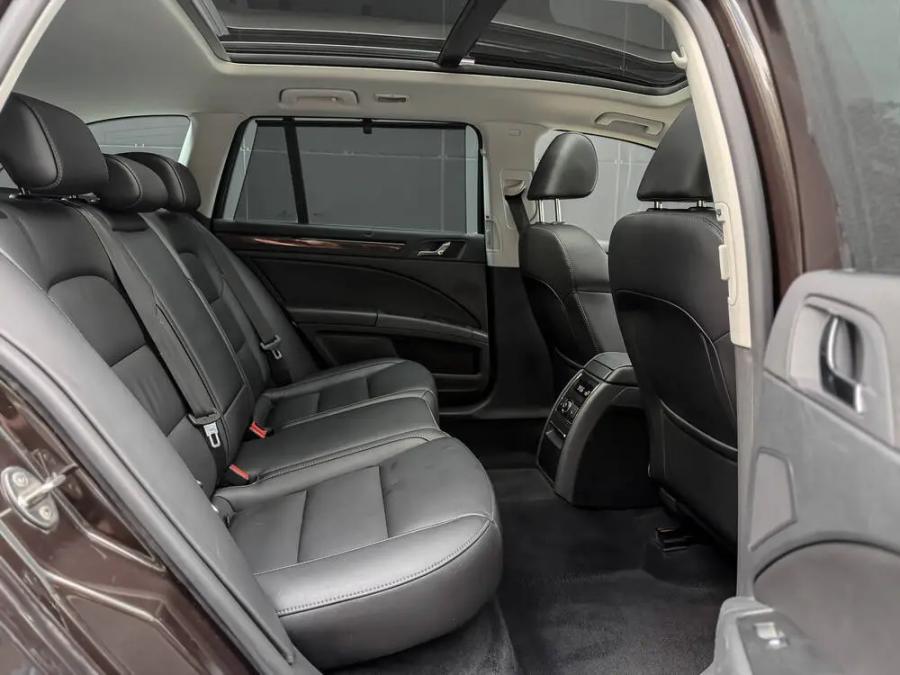 Brūns Skoda SuperB 2015 Jelgava, ar dzinēja tilpumu 1.60 L un nobraukumu 154 tūkst. km par 7500 €, foto 9 vietnē AUTOMOTO.COM.LV