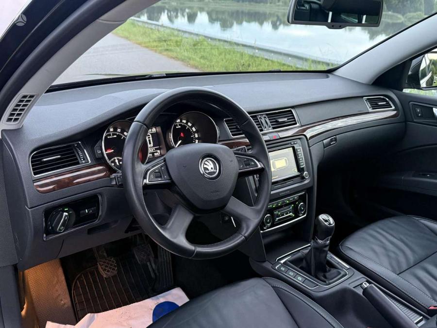 Brūns Skoda SuperB 2015 Raseiniai, ar dzinēja tilpumu 1.60 L un nobraukumu 244 tūkst. km par 6999 €, foto 13 vietnē AUTOMOTO.COM.LV
