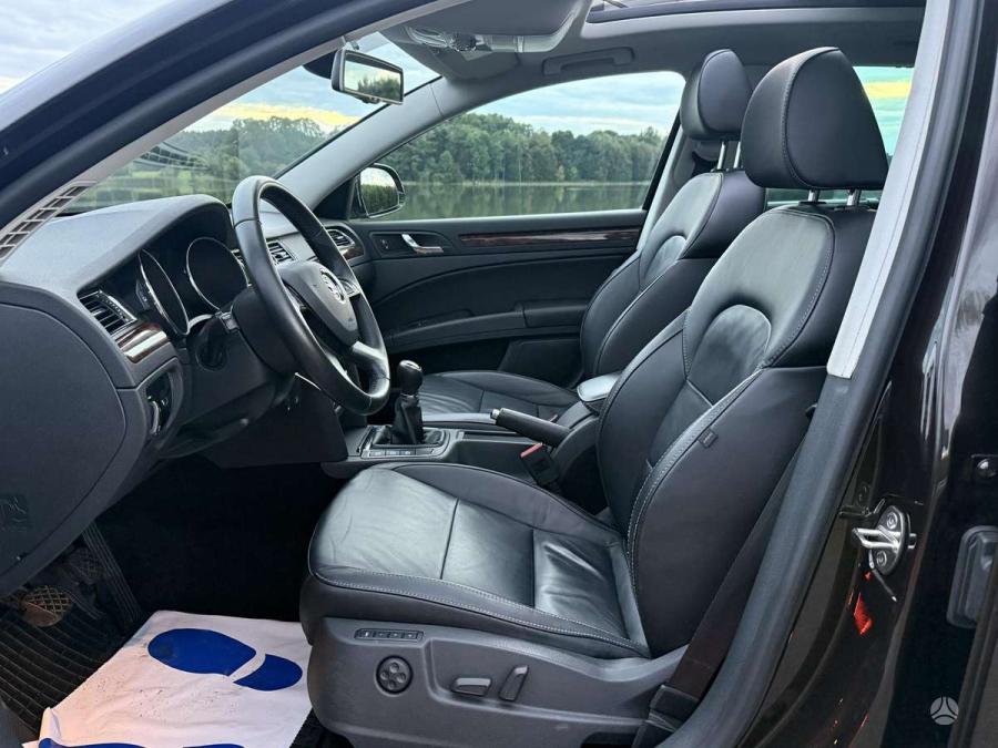 Brūns Skoda SuperB 2015 Raseiniai, ar dzinēja tilpumu 1.60 L un nobraukumu 244 tūkst. km par 6999 €, foto 15 vietnē AUTOMOTO.COM.LV