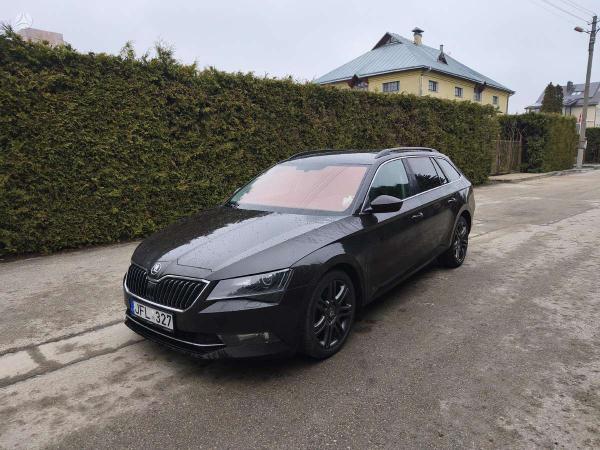 Brown Skoda SuperB 2016 in Vilnius, with an engine capacity of 1.97 L and mileage of 277 thousand km for 9700 €, photo 6 on AUTOMOTO.COM.LV