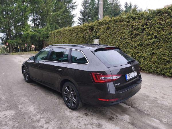 Brown Skoda SuperB 2016 in Vilnius, with an engine capacity of 1.97 L and mileage of 277 thousand km for 9700 €, photo 8 on AUTOMOTO.COM.LV