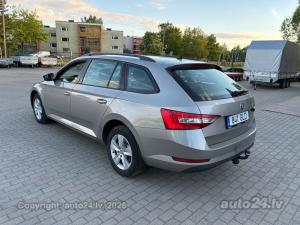 Brūns Skoda SuperB 2016 Pērnava, ar dzinēja tilpumu 2.00 L un nobraukumu 0 tūkst. km par 7999 €, foto 6 vietnē AUTOMOTO.COM.LV