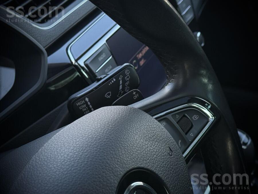 Brown Skoda SuperB 2016 in Tukums, with an engine capacity of 2.00 L and mileage of 250 thousand km for 13990 €, photo 12 on AUTOMOTO.COM.LV