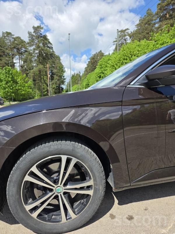 Brown Skoda SuperB 2016 in Ogre, with an engine capacity of 2.00 L and mileage of 212 thousand km for 12750 €, photo 7 on AUTOMOTO.COM.LV