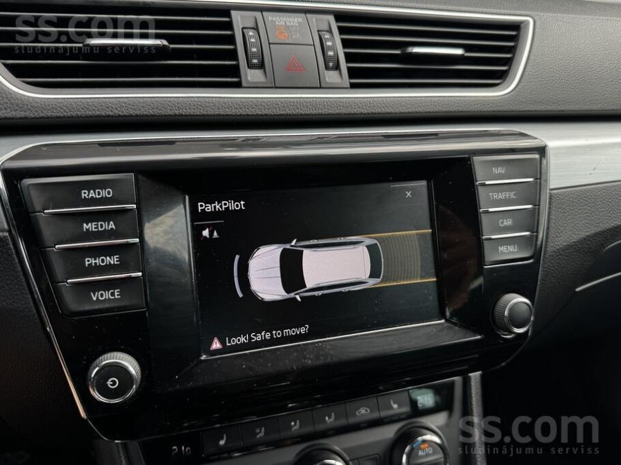 Brūns Skoda SuperB 2016 Rīga, ar dzinēja tilpumu 2.00 L un nobraukumu 208 tūkst. km par 9200 €, foto 20 vietnē AUTOMOTO.COM.LV