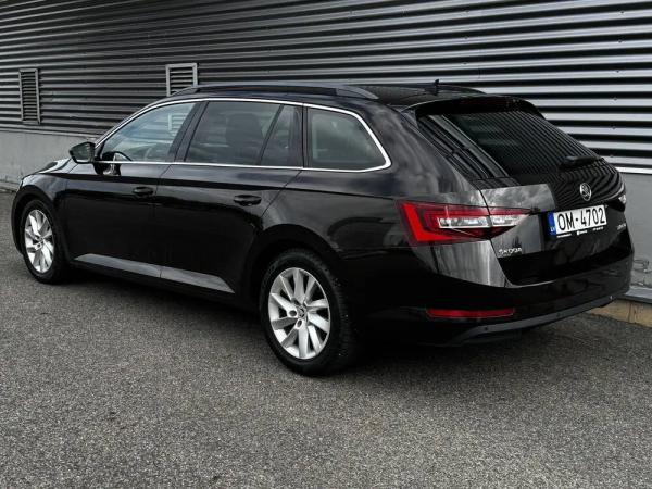 Brown Skoda SuperB 2016 in Riga, with an engine capacity of 2.00 L and mileage of 208 thousand km for 9200 €, photo 3 on AUTOMOTO.COM.LV
