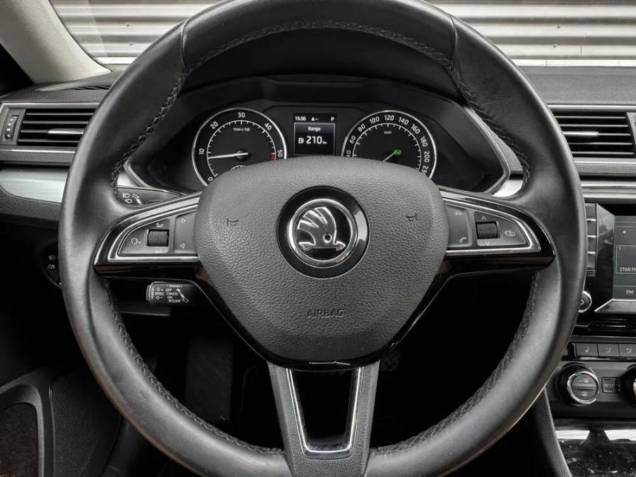 Brūns Skoda SuperB 2016 Rīga, ar dzinēja tilpumu 2.00 L un nobraukumu 208 tūkst. km par 9200 €, foto 15 vietnē AUTOMOTO.COM.LV