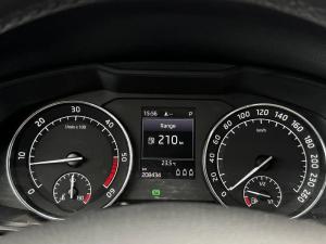 Brūns Skoda SuperB 2016 Rīga, ar dzinēja tilpumu 2.00 L un nobraukumu 208 tūkst. km par 9200 €, foto 16 vietnē AUTOMOTO.COM.LV