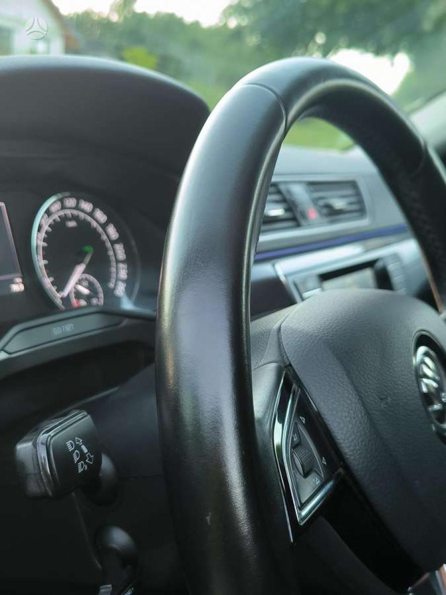 Brūns Skoda SuperB 2016 Trakai, ar dzinēja tilpumu 1.97 L un nobraukumu 327 tūkst. km par 9190 €, foto 26 vietnē AUTOMOTO.COM.LV