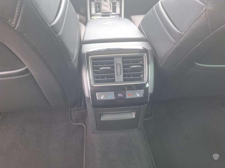 Brūns Skoda SuperB 2016 Tauragė, ar dzinēja tilpumu 1.97 L un nobraukumu 300 tūkst. km par 11000 €, foto 15 vietnē AUTOMOTO.COM.LV