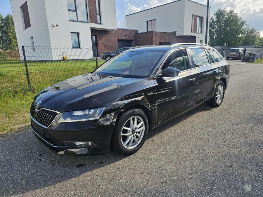 Brown Skoda SuperB 2016 in Vilnius, with an engine capacity of 1.97 L and mileage of 197 thousand km for 8700 €, photo 3 on AUTOMOTO.COM.LV