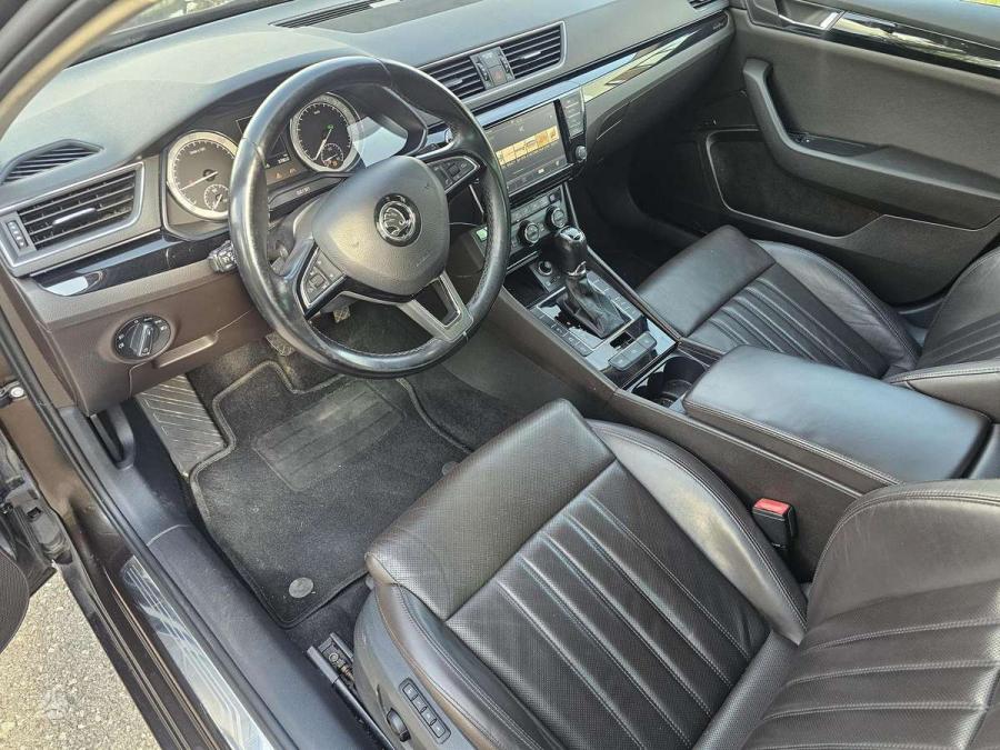 Brown Skoda SuperB 2016 in Vilnius, with an engine capacity of 1.97 L and mileage of 197 thousand km for 8700 €, photo 13 on AUTOMOTO.COM.LV
