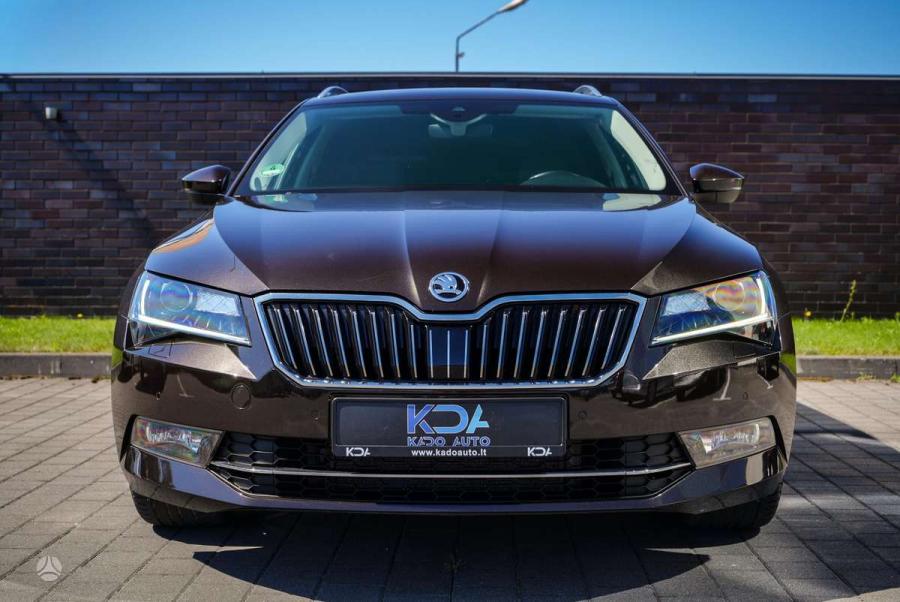Brown Skoda SuperB 2016 in Marijampole, with an engine capacity of 1.97 L and mileage of 179 thousand km for 15950 €, photo 4 on AUTOMOTO.COM.LV
