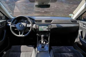Brown Skoda SuperB 2016 in Marijampole, with an engine capacity of 1.97 L and mileage of 179 thousand km for 15950 €, photo 18 on AUTOMOTO.COM.LV