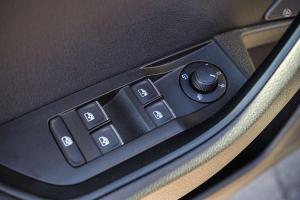 Brown Skoda SuperB 2016 in Marijampole, with an engine capacity of 1.97 L and mileage of 179 thousand km for 15950 €, photo 35 on AUTOMOTO.COM.LV