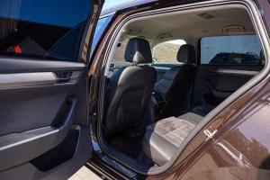 Brown Skoda SuperB 2016 in Marijampole, with an engine capacity of 1.97 L and mileage of 179 thousand km for 15950 €, photo 37 on AUTOMOTO.COM.LV