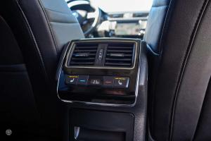 Brown Skoda SuperB 2016 in Marijampole, with an engine capacity of 1.97 L and mileage of 179 thousand km for 15950 €, photo 39 on AUTOMOTO.COM.LV