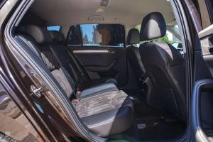 Brown Skoda SuperB 2016 in Marijampole, with an engine capacity of 1.97 L and mileage of 179 thousand km for 15950 €, photo 41 on AUTOMOTO.COM.LV