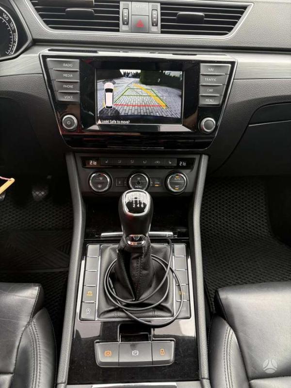 Brūns Skoda SuperB 2016 Viļņa, ar dzinēja tilpumu 1.97 L un nobraukumu 249 tūkst. km par 9800 €, foto 5 vietnē AUTOMOTO.COM.LV