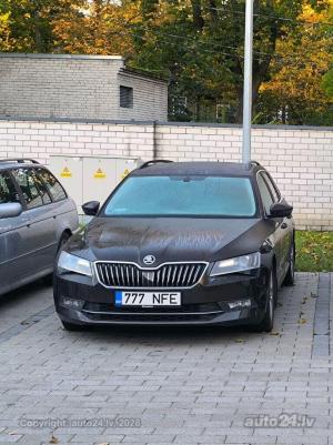 Brūns Skoda SuperB 2017 Tallina, ar dzinēja tilpumu 1.80 L un nobraukumu 126 tūkst. km par 12499 €, foto  vietnē AUTOMOTO.COM.LV