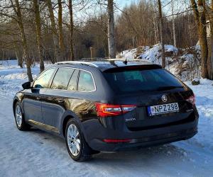 Brūns Skoda SuperB 2017 Šauļi, ar dzinēja tilpumu 1.40 L un nobraukumu 218 tūkst. km par 11500 €, foto 13 vietnē AUTOMOTO.COM.LV